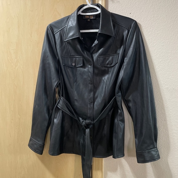 Truth | Jackets & Coats | Women Medium Truth By Republic Lightweight ...